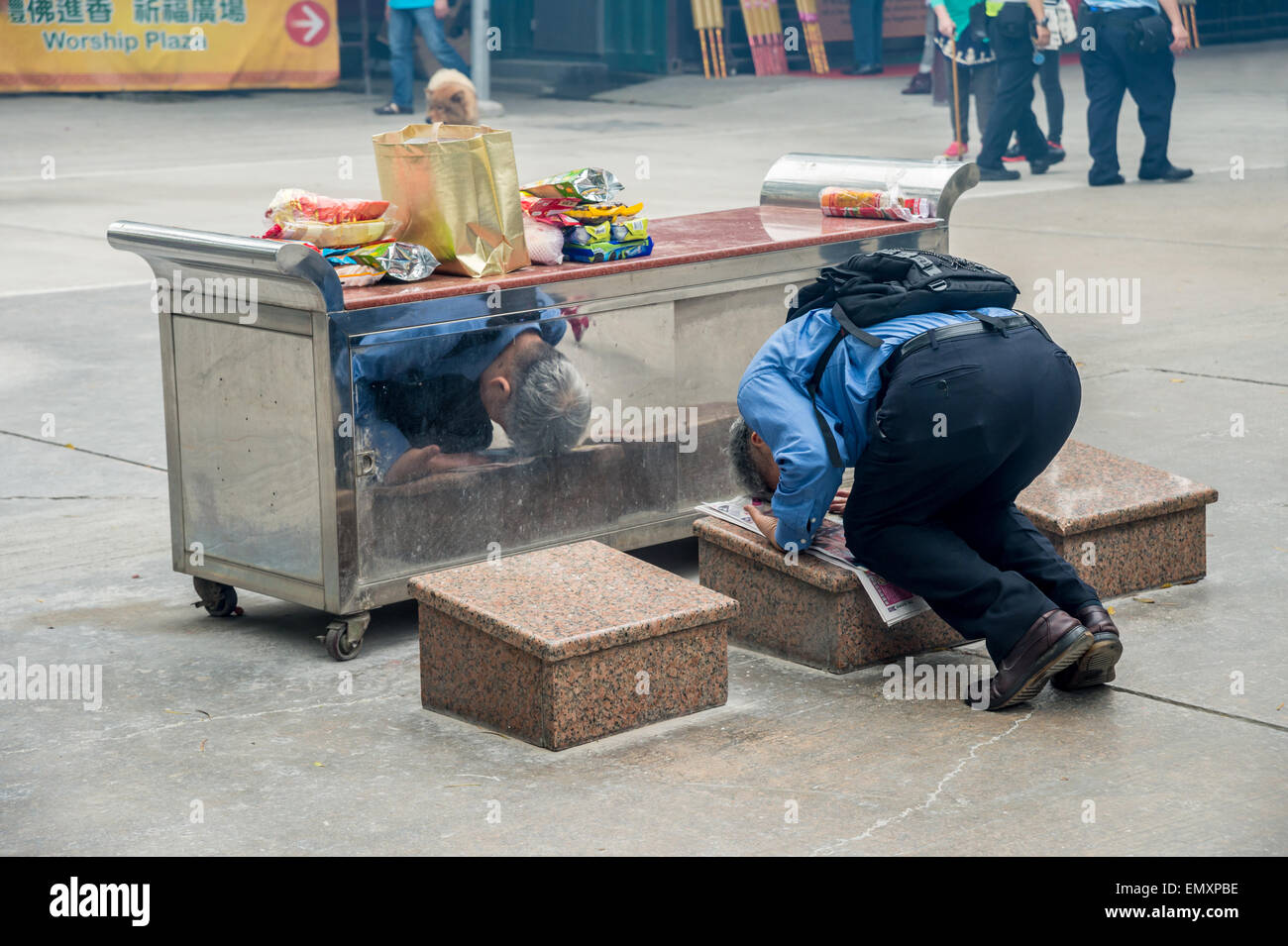 Prostration prostrating hi-res stock photography and images - Alamy
