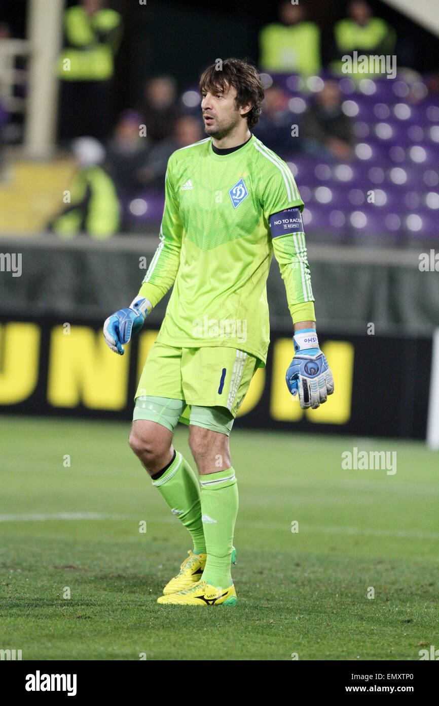Dynamo kyiv goalkeeper hi-res stock photography and images - Alamy