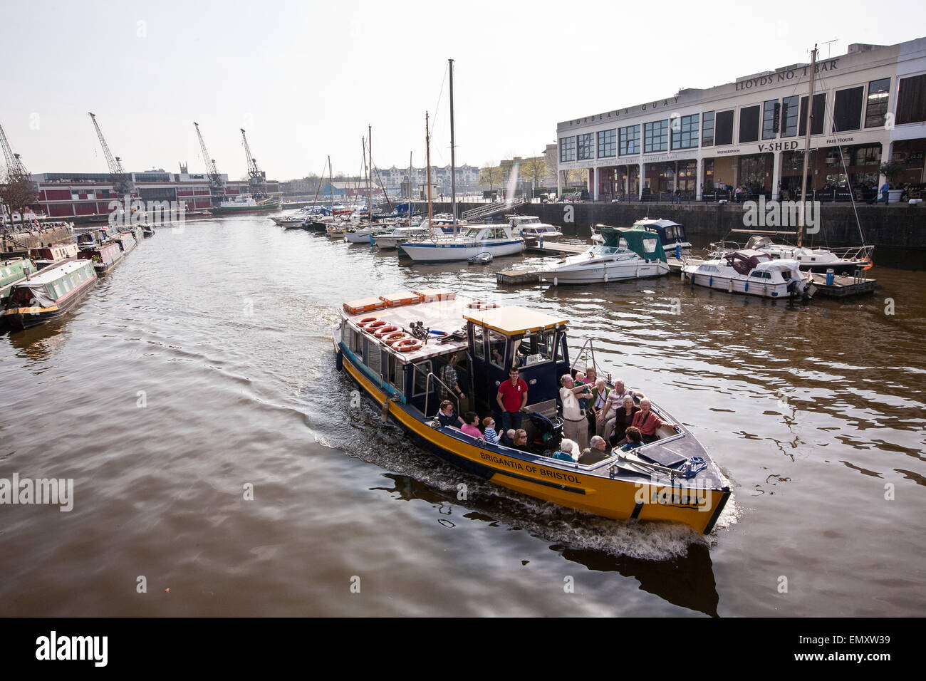 Tourist boat trip ferry barge about to pass under Pero's Bridge on St ...