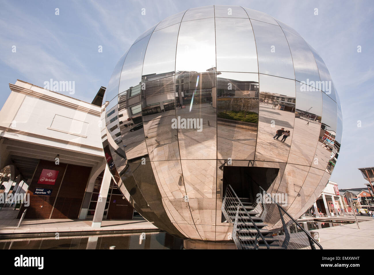 Explore @Bristol's Planetarium.One of the U.K's most exciting hands-on ...