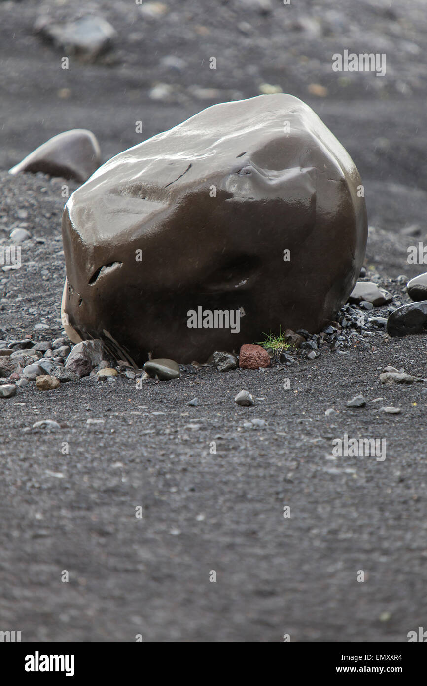 smooth bolder iceland Stock Photo - Alamy