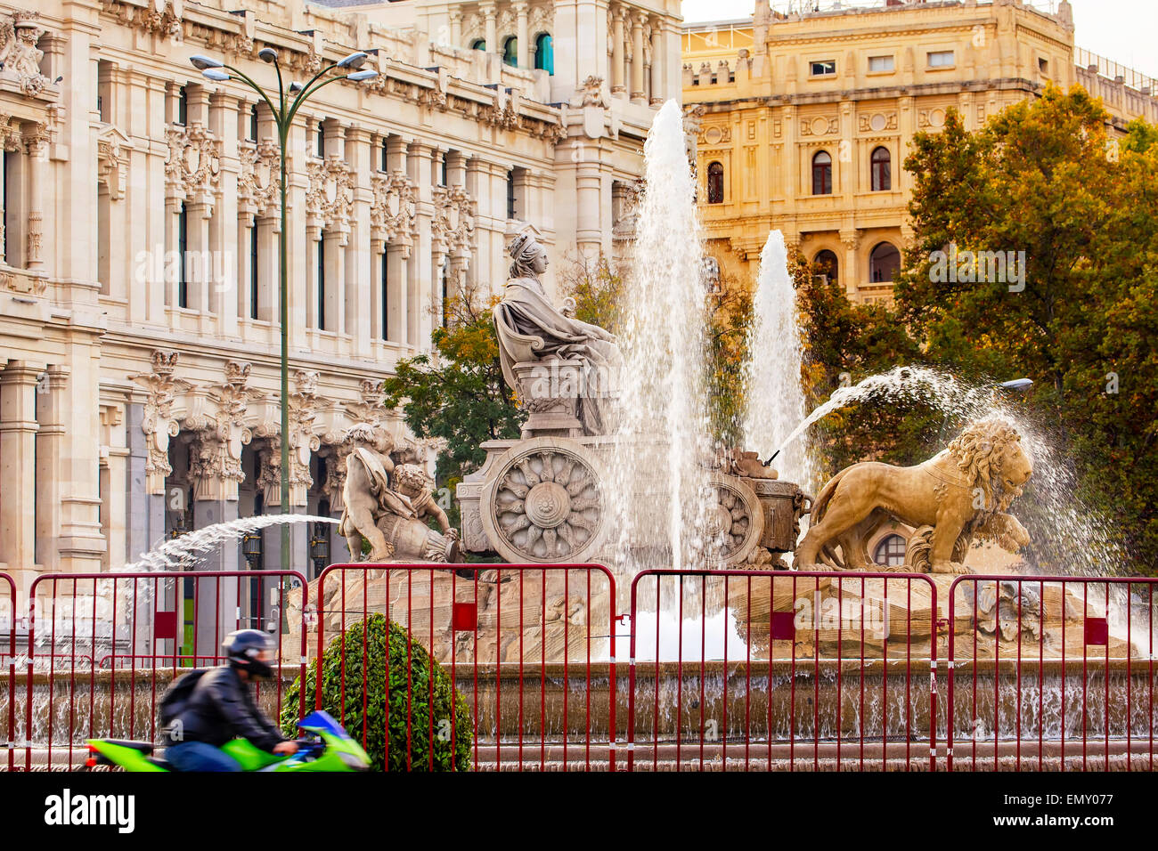Cybele, Greek Roman Goddess, Chariot Lions Statue Fountain Plaza de ...