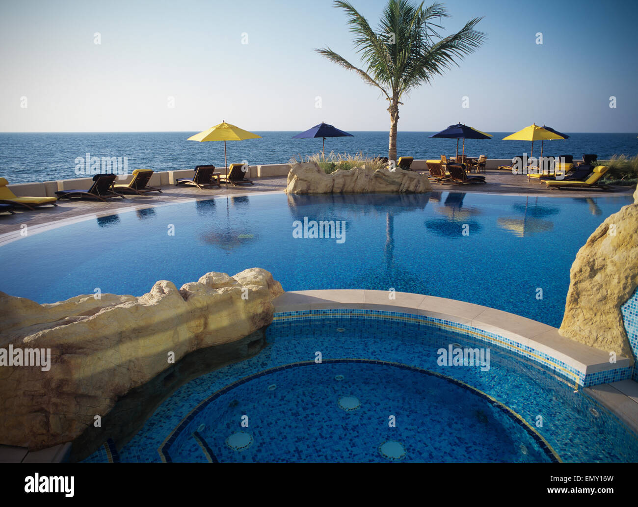 Outdoor Swimming pool, Jacuzzi and Beach Stock Photo - Alamy