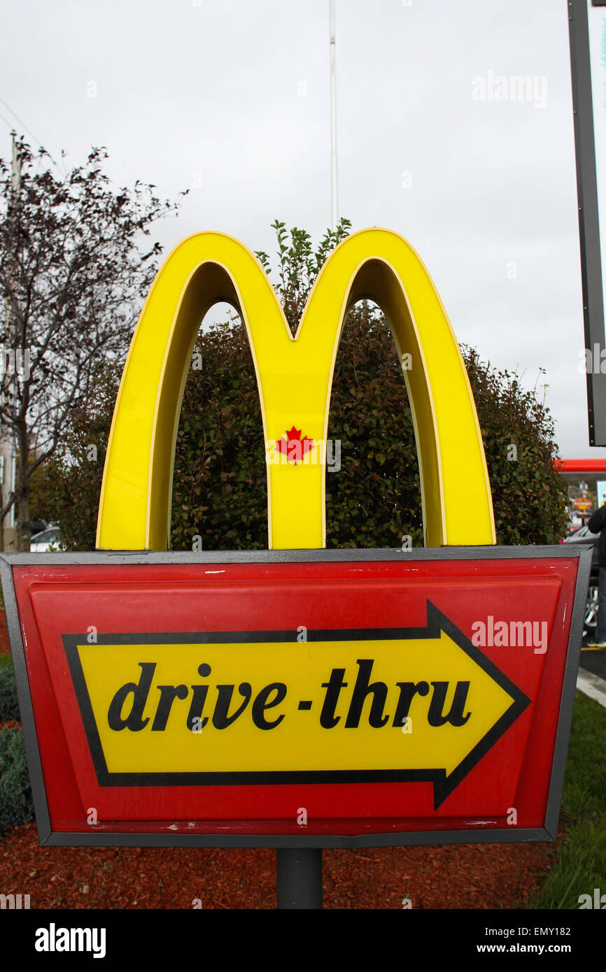 Mcdonalds drive thru menu hi-res stock photography and images - Alamy
