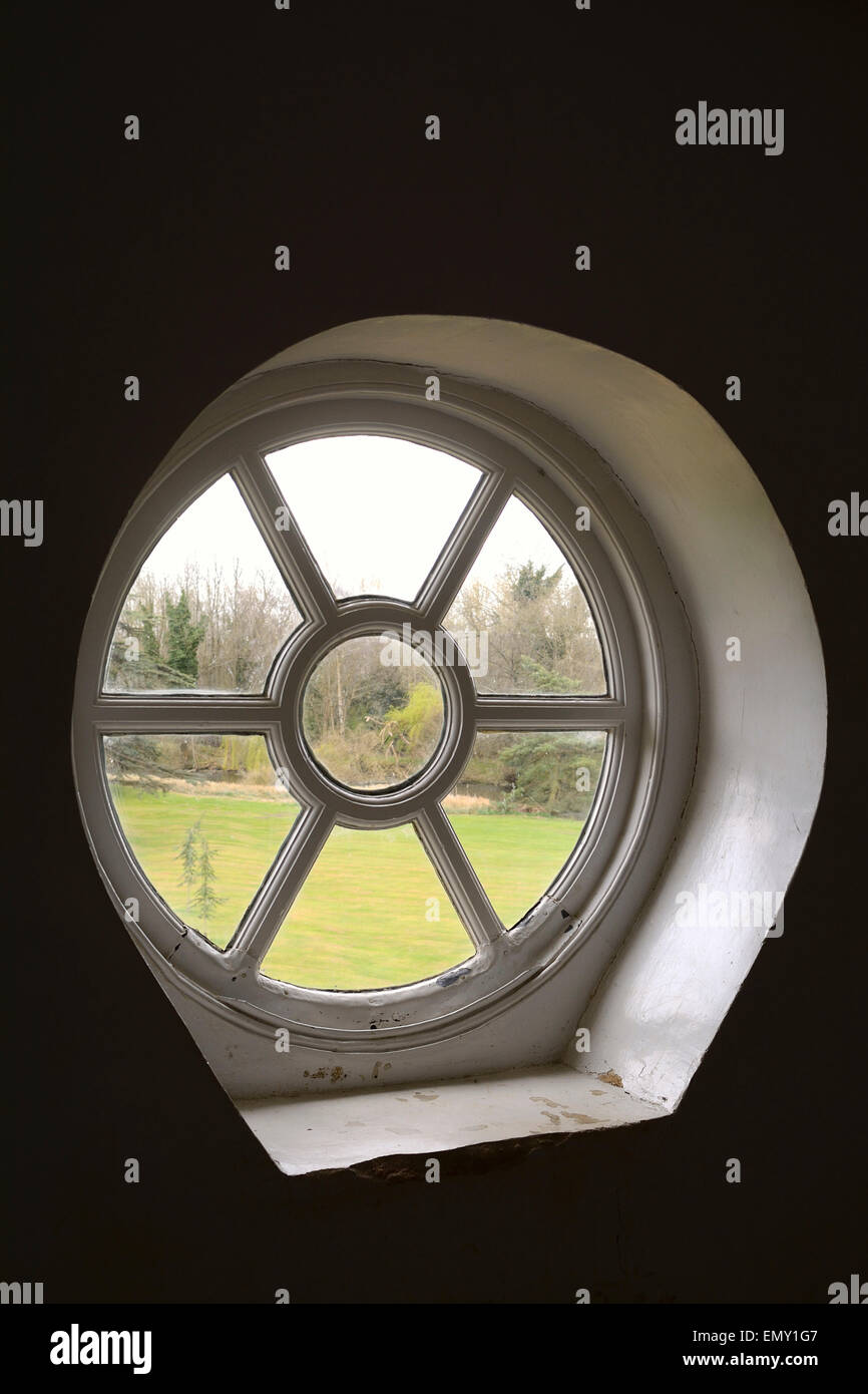 Round window & frame at Wrest Park, Bedfordshire Stock Photo - Alamy