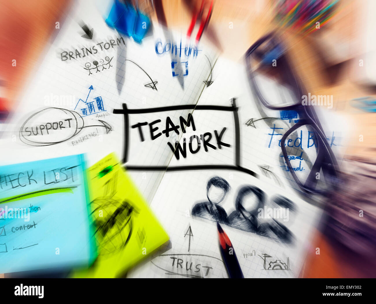 Teamwork desk hi-res stock photography and images - Alamy