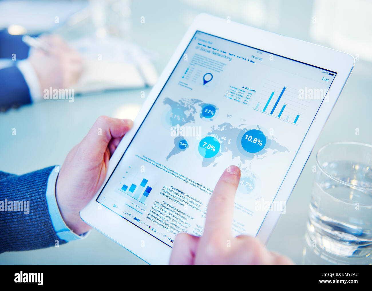 Technology assessment hi-res stock photography and images - Alamy