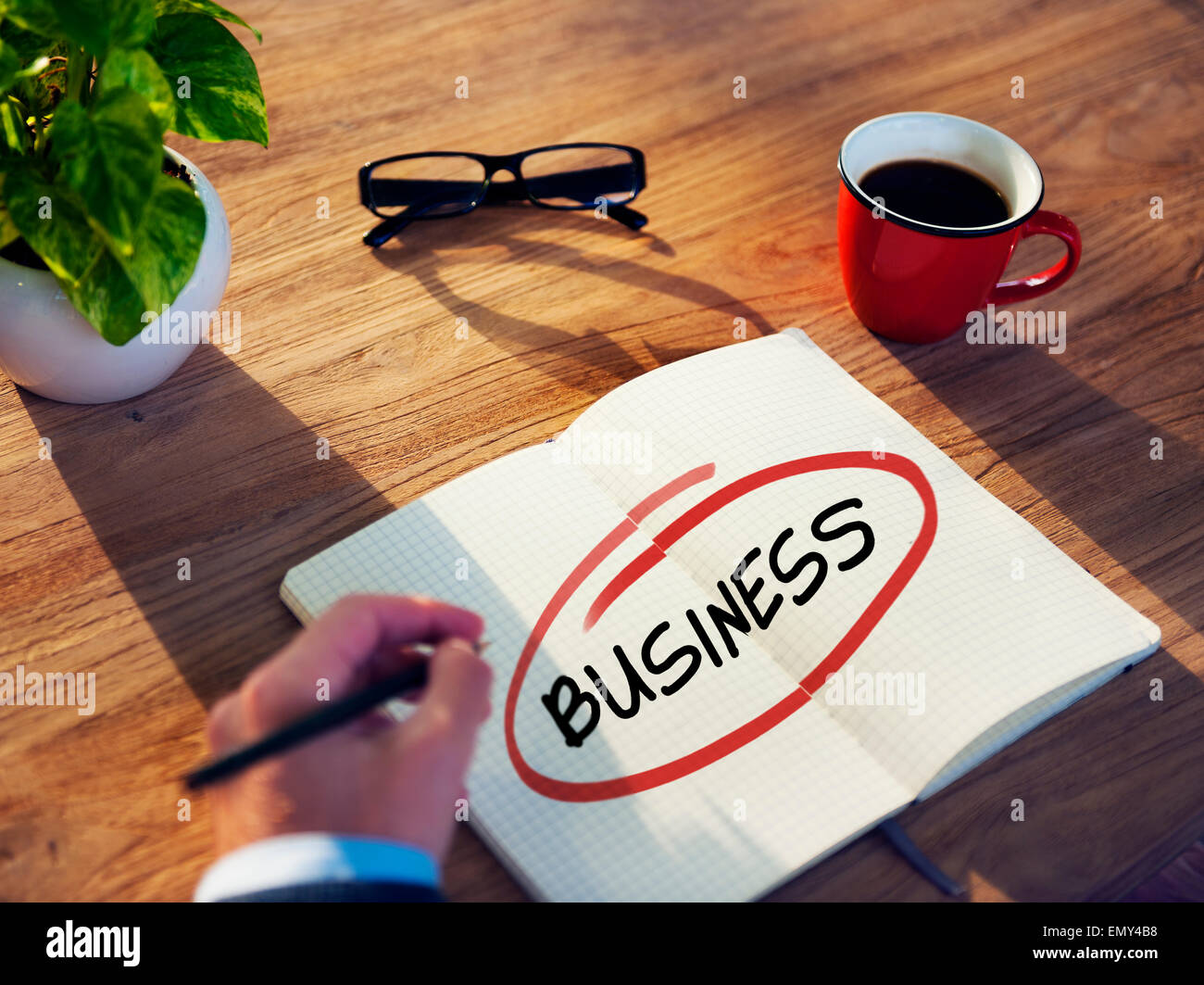 Man note pad business hi-res stock photography and images - Alamy