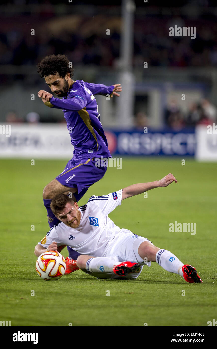 Florence, Italy. 23rd Apr, 2015. Mohamed Salah (Fiorentina), Antunes ...