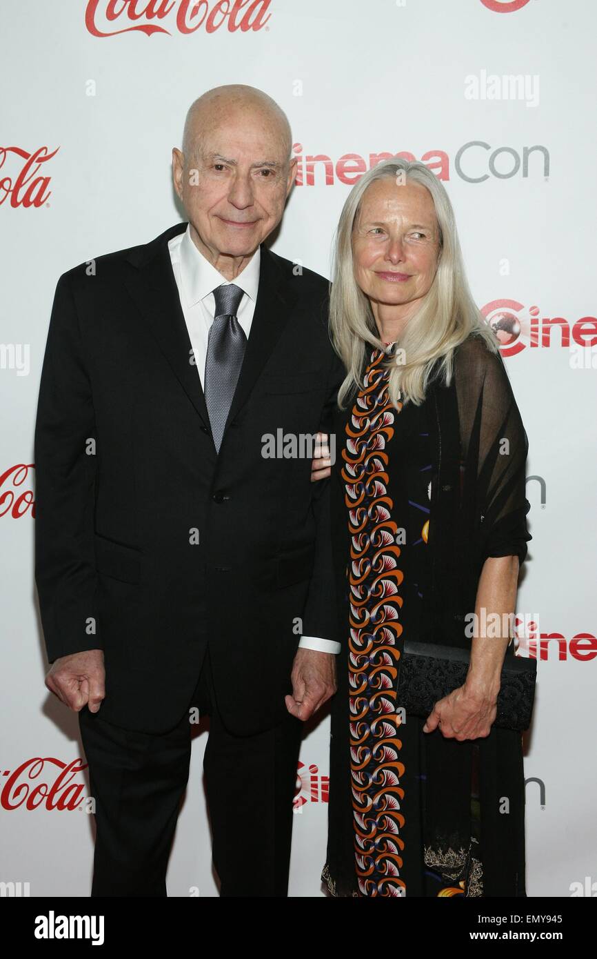 Las Vegas, NV, USA. 23rd Apr, 2015. Alan Arkin, Suzanne Newlander Arkin ...