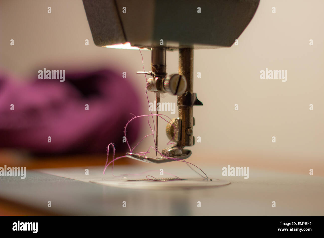 Dressmaker workplace sewing machines hi-res stock photography and ...