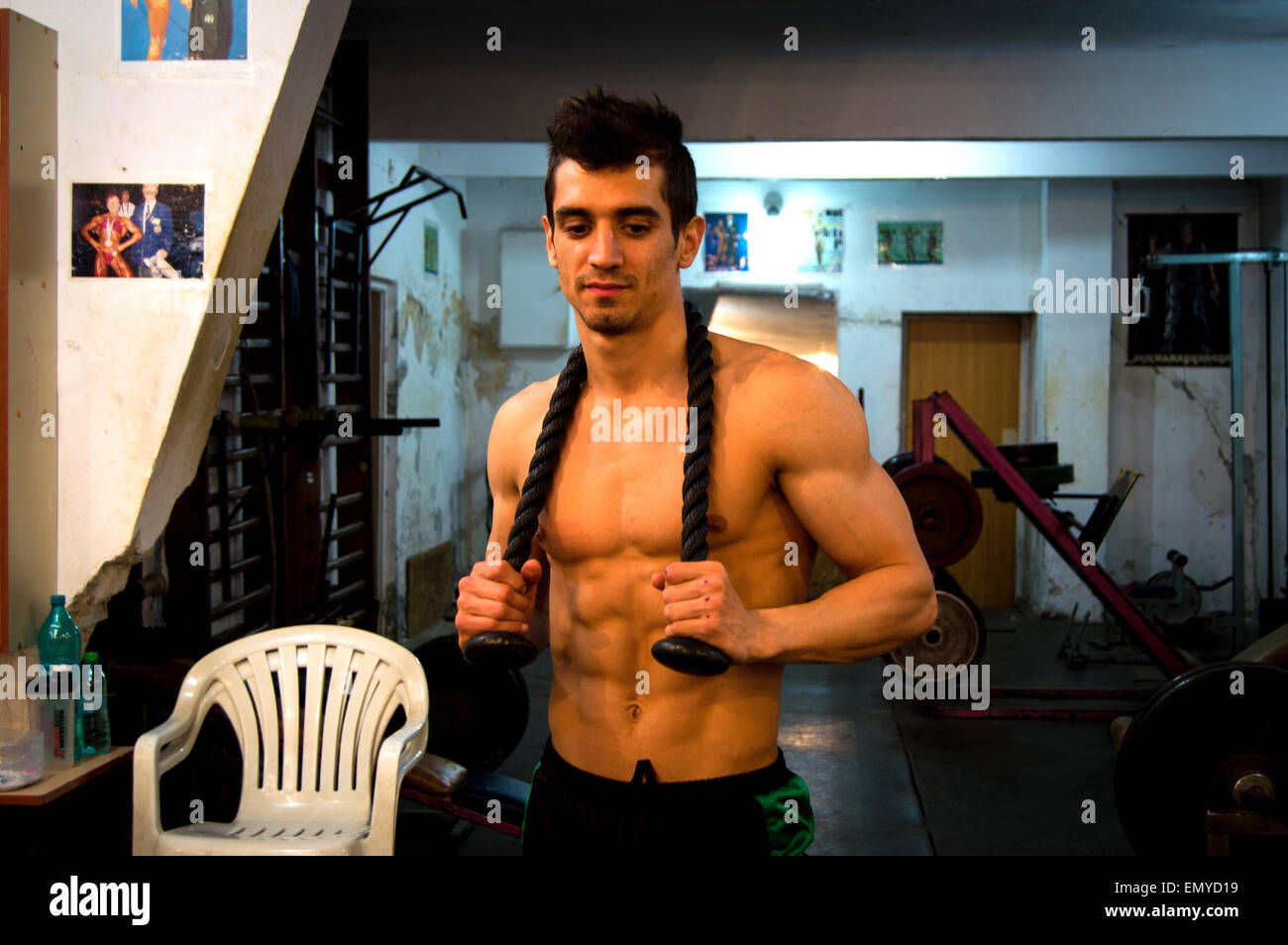 Male bodybuilder in gym hi-res stock photography and images - Alamy