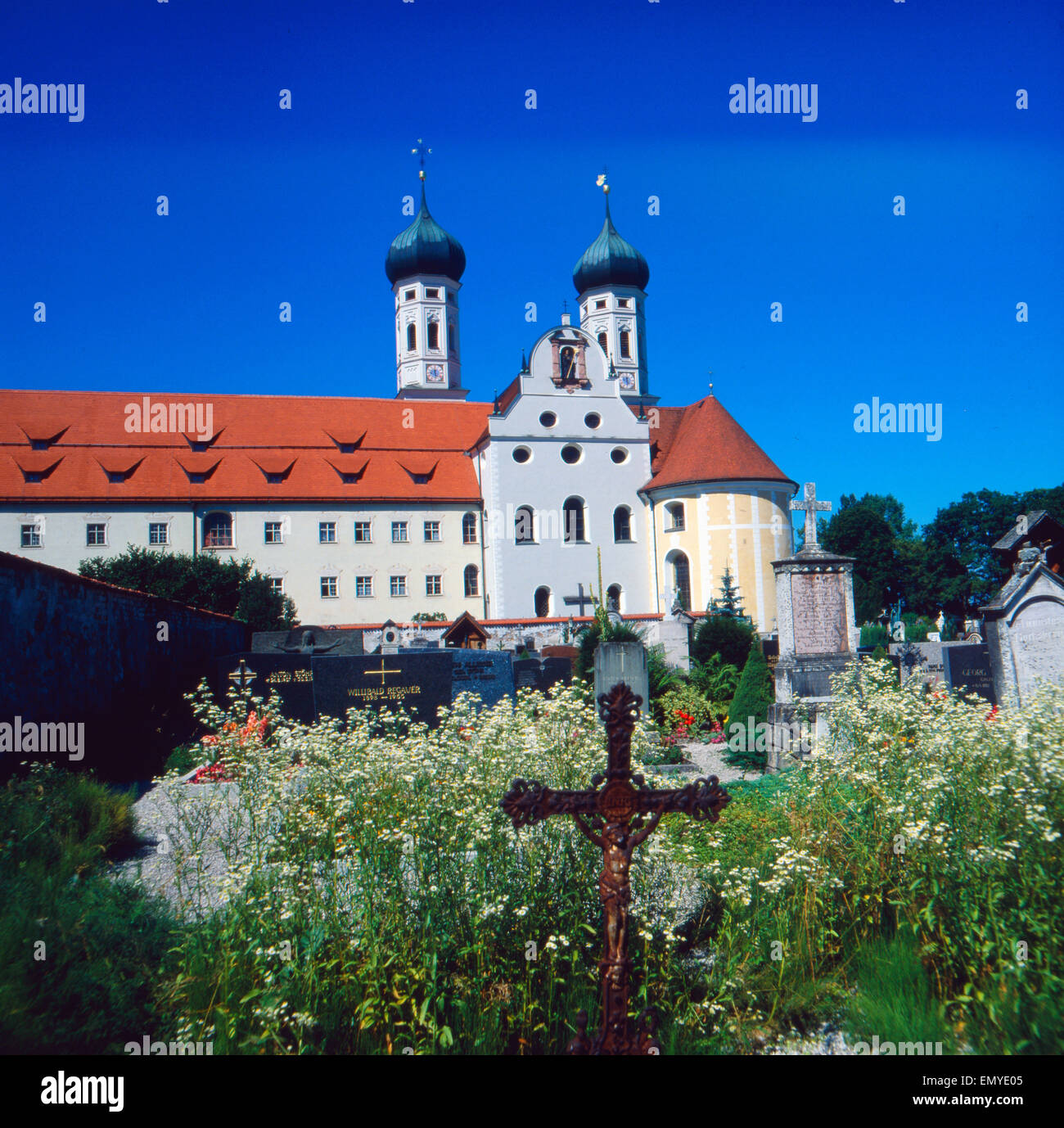 Eine Reise zum Kloster Benediktbeuern, Bayern, Deutschland 1980er Jahre ...