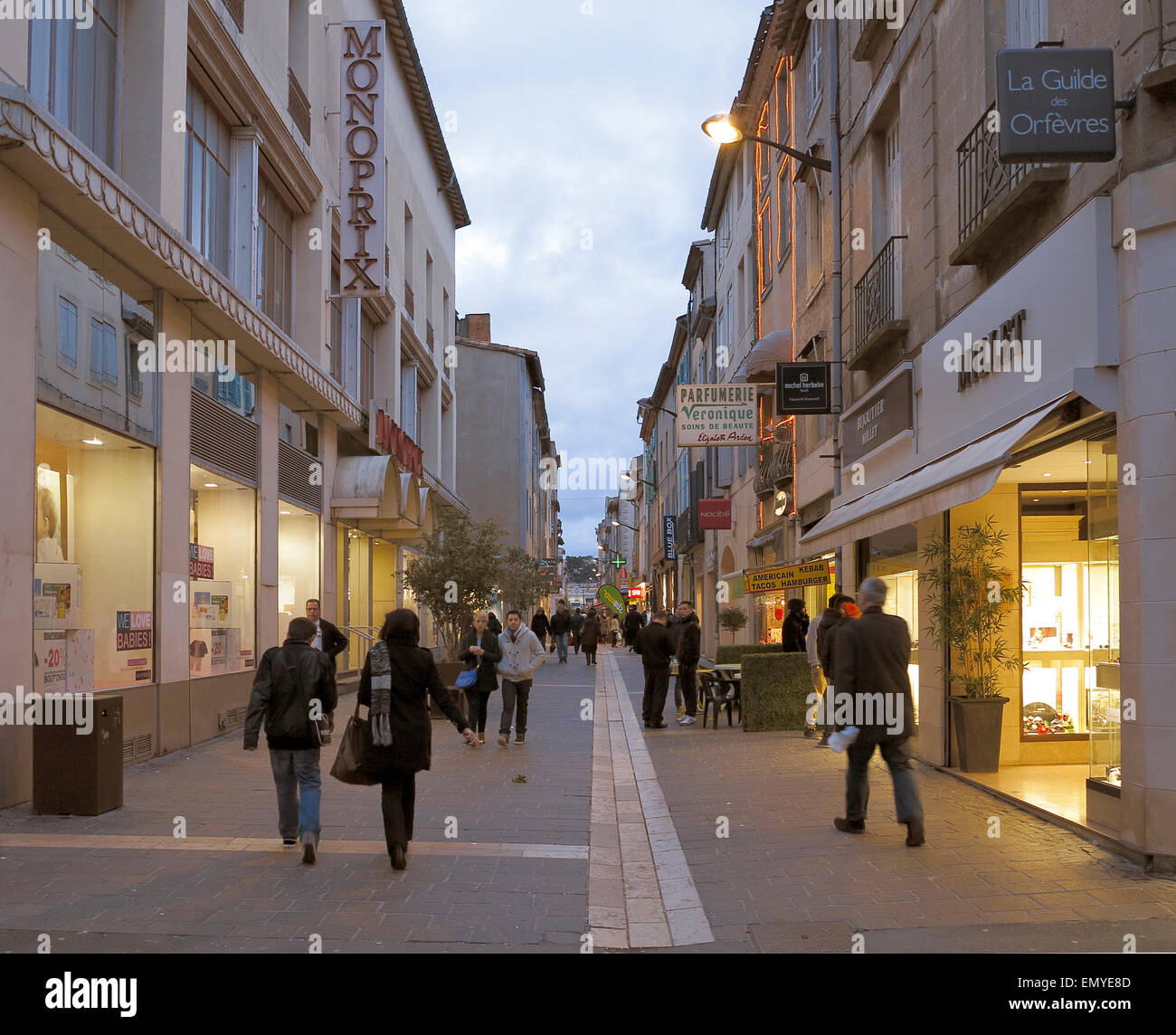Carcassonne shops hi-res stock photography and images - Alamy