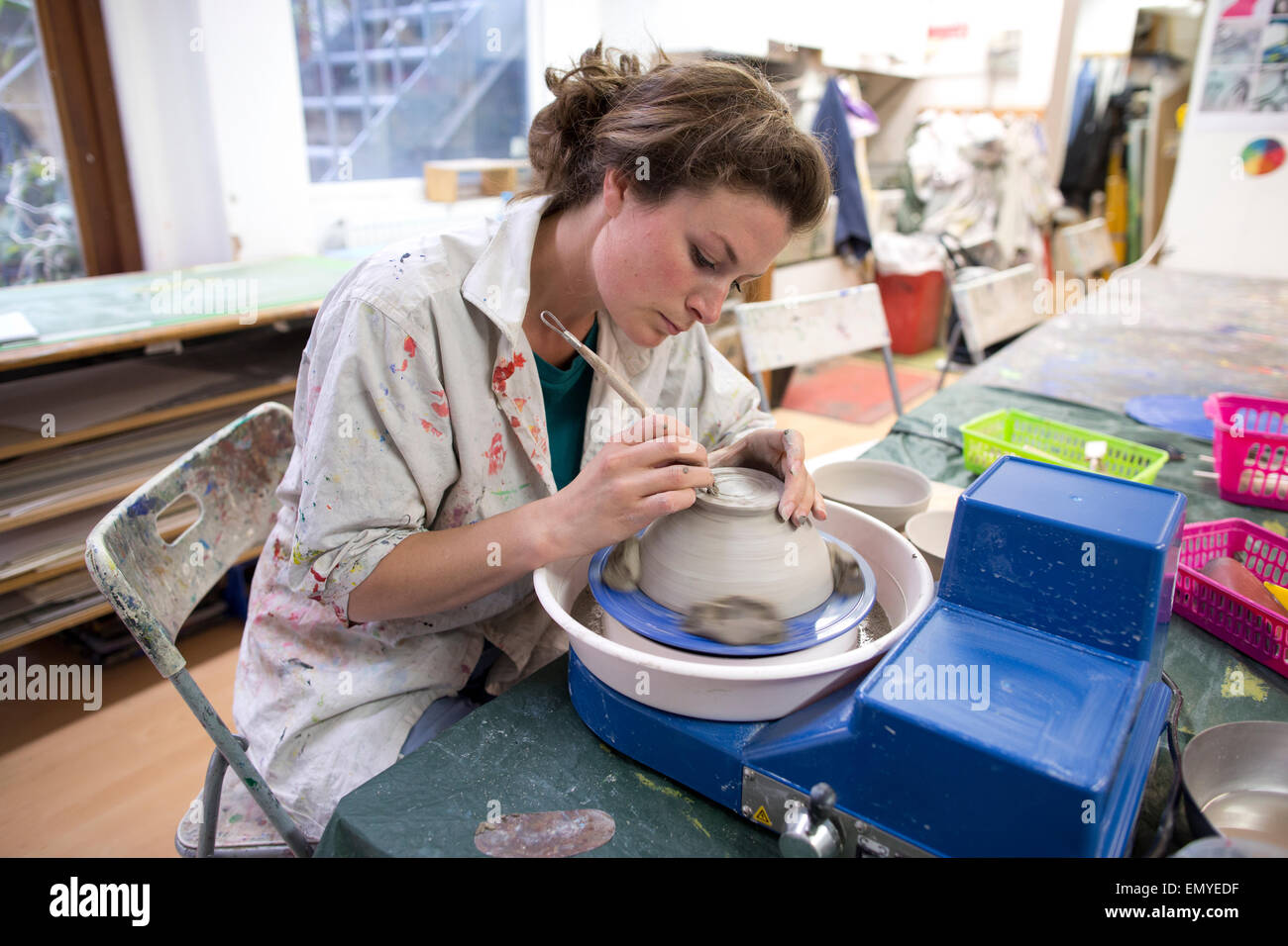 Pottery evening class hi-res stock photography and images - Alamy