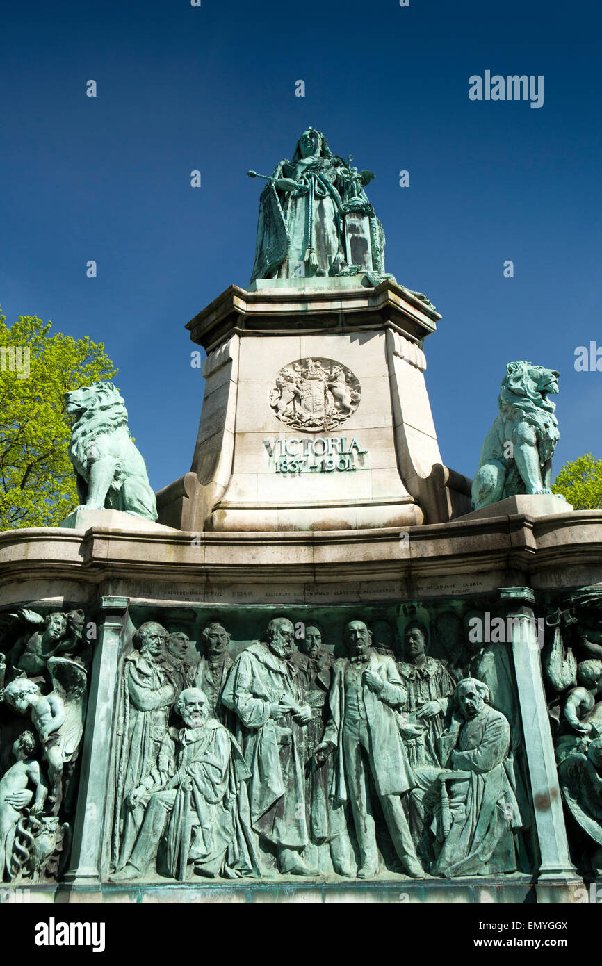 Dalton square hi-res stock photography and images - Alamy