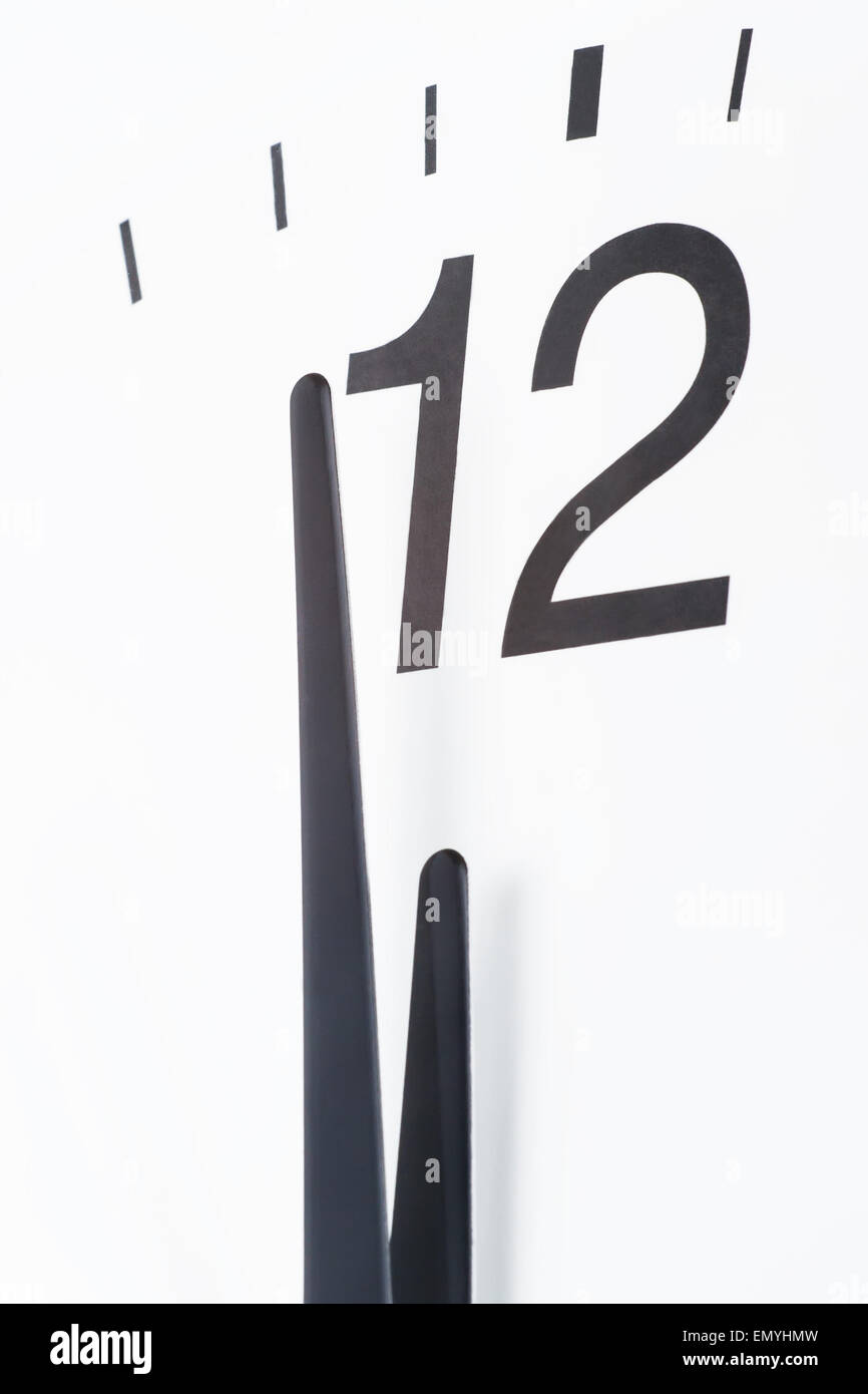 Twelve oclock analog clock hi-res stock photography and images - Alamy