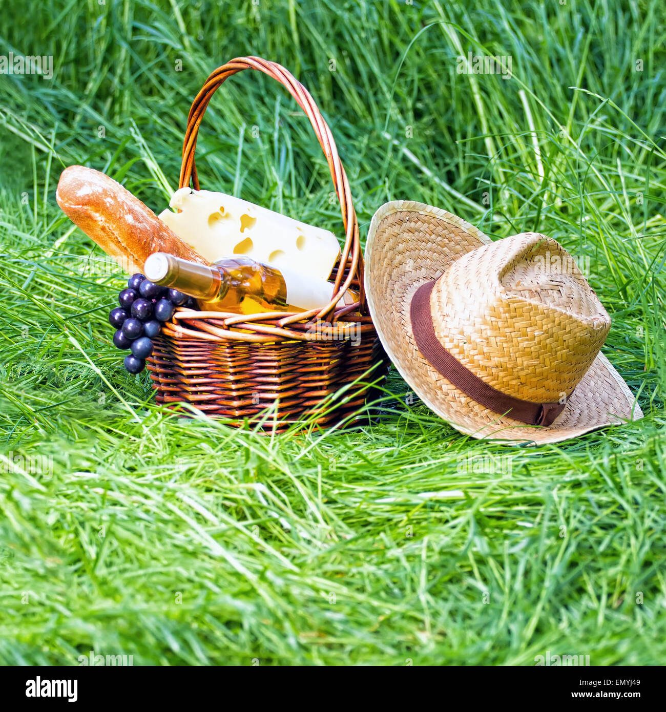 Spring time dinner hi-res stock photography and images - Alamy