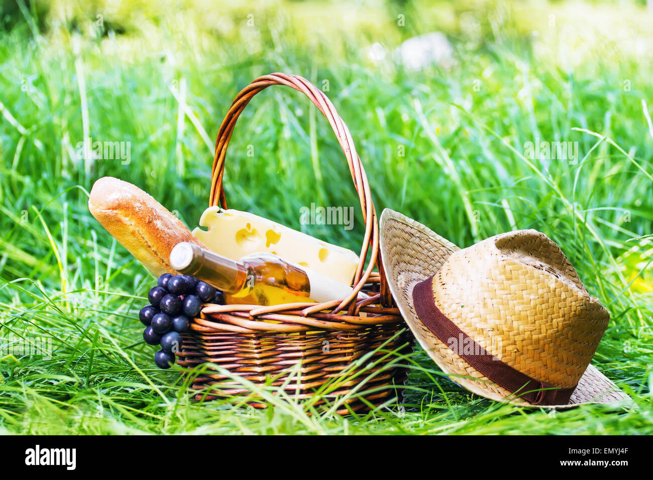 Spring time dinner hi-res stock photography and images - Alamy