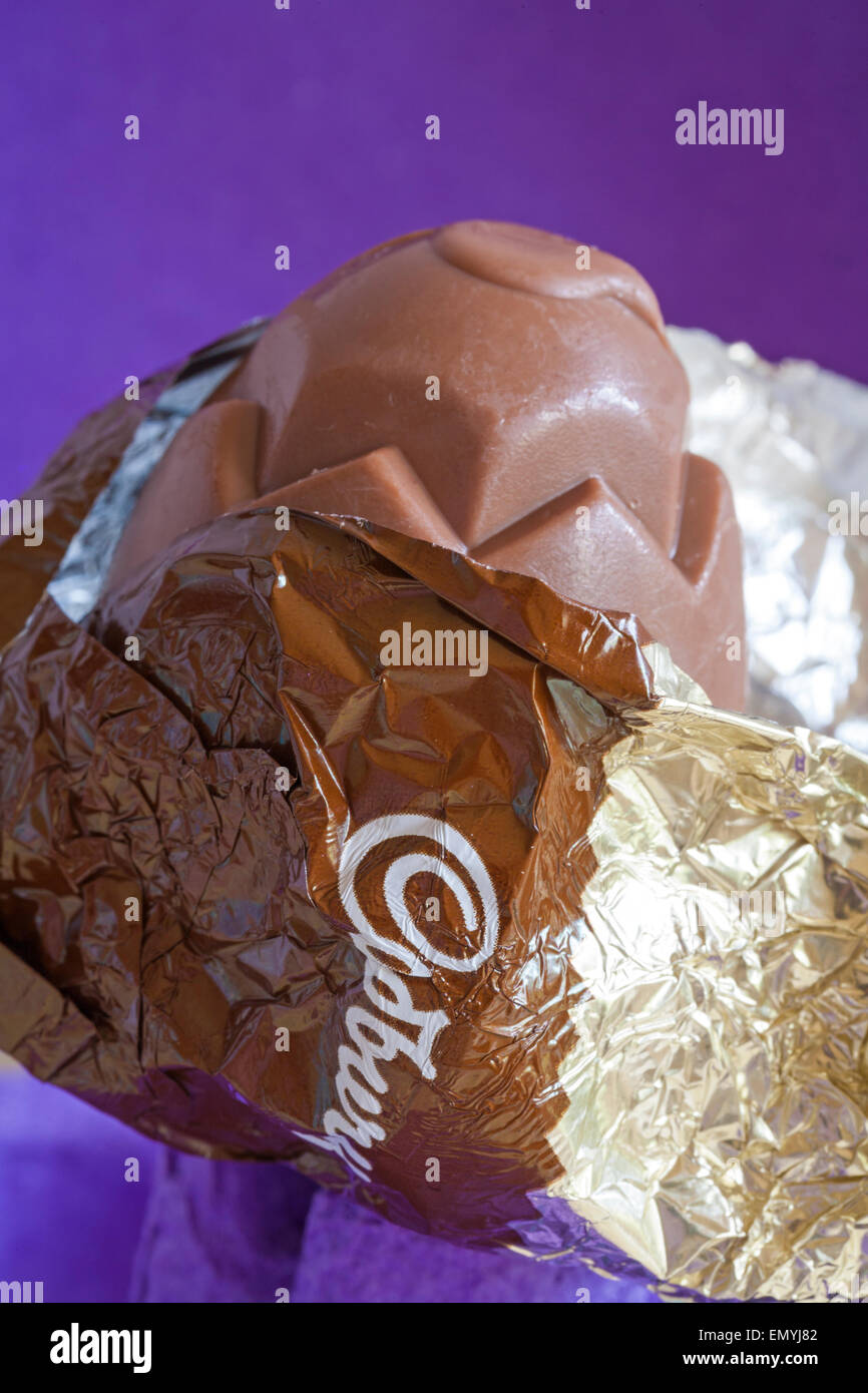 Chocolate Purple Wrapper High Resolution Stock Photography and Images ...
