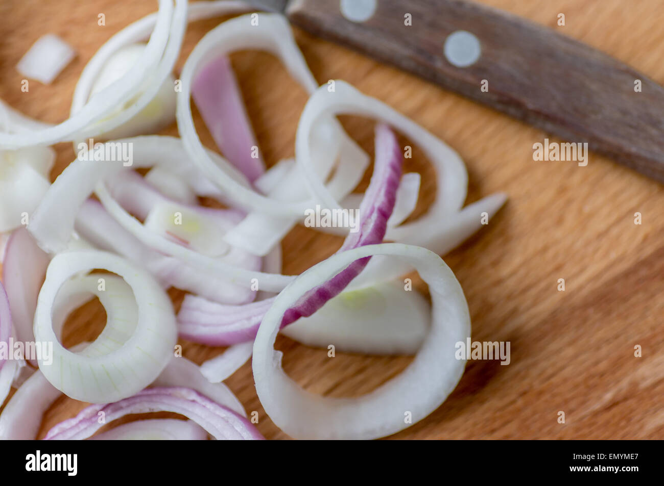 Rings of red and white onion closeup Stock Photo - Alamy