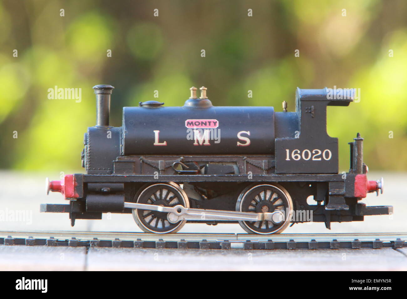A series of images showing Model Railways, trains, locomotives, wagons ...