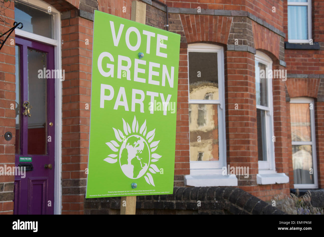 Houses with election posters uk hi-res stock photography and images - Alamy
