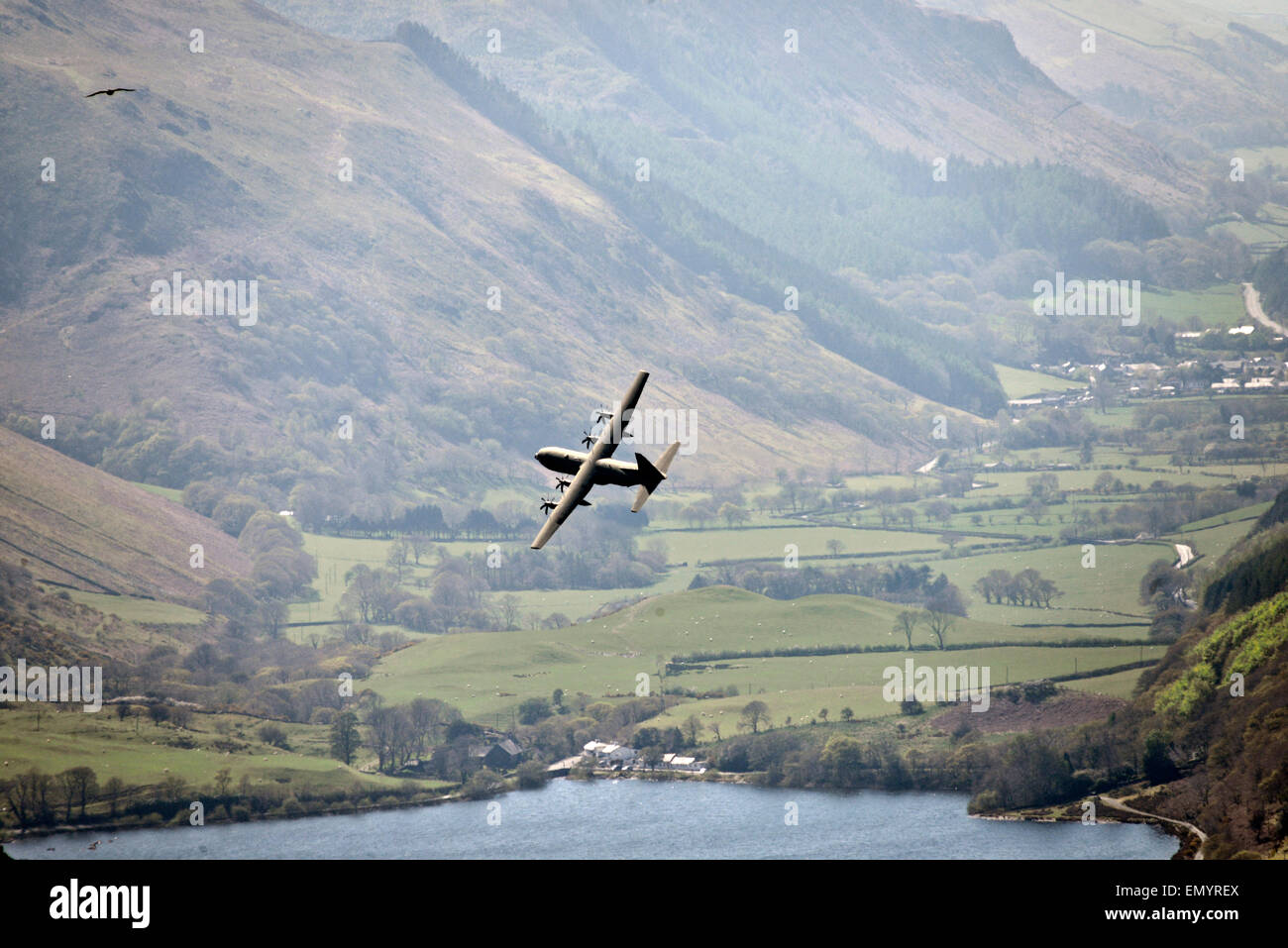 Mach Loop cad mid wales Machynlleth low flying hercules C130 mountains ...