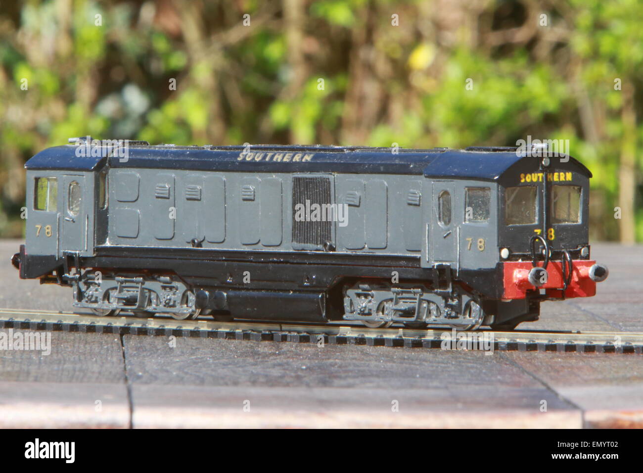 A series of images showing Model Railways, trains, locomotives, wagons ...