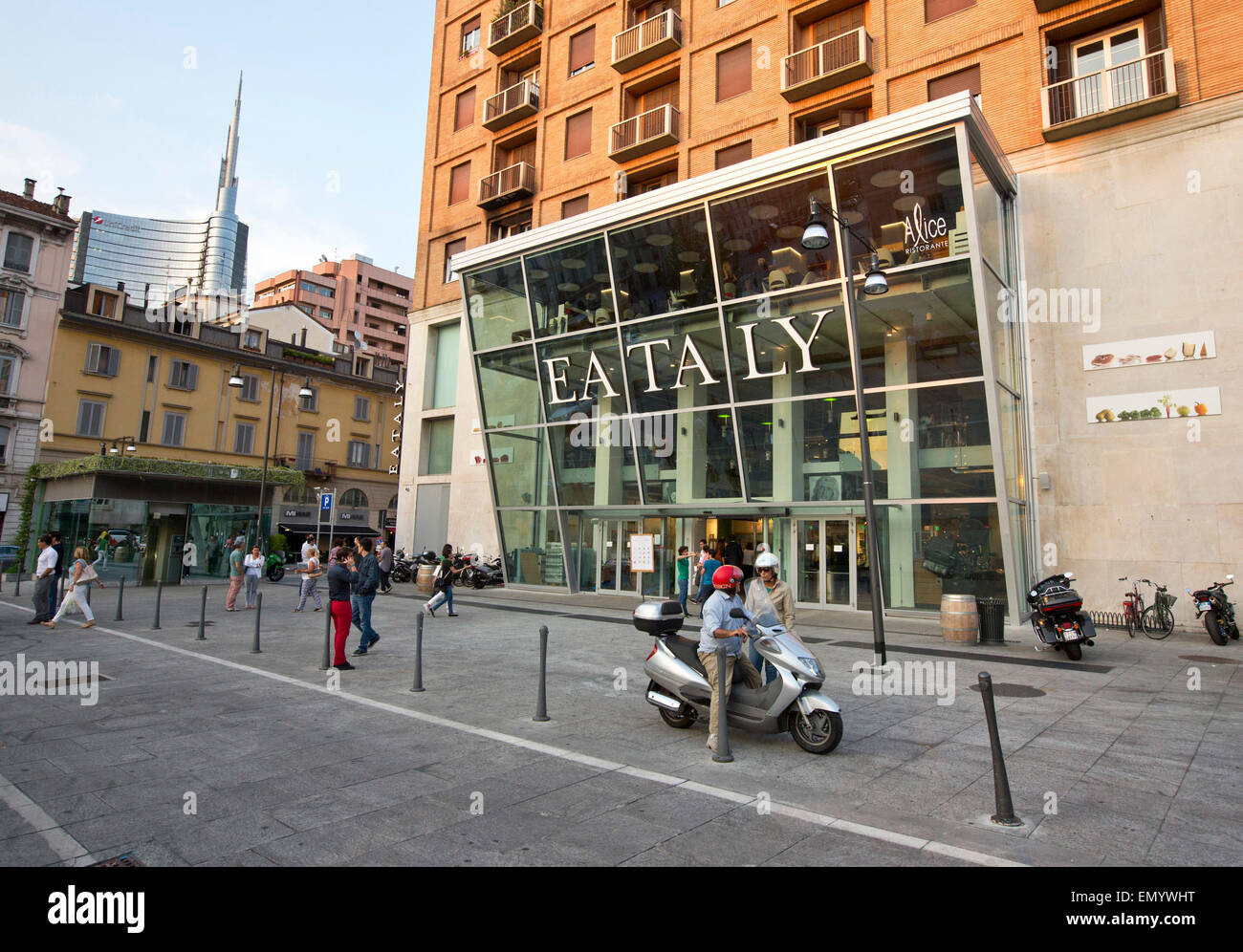 Eataly italy hi-res stock photography and images - Alamy