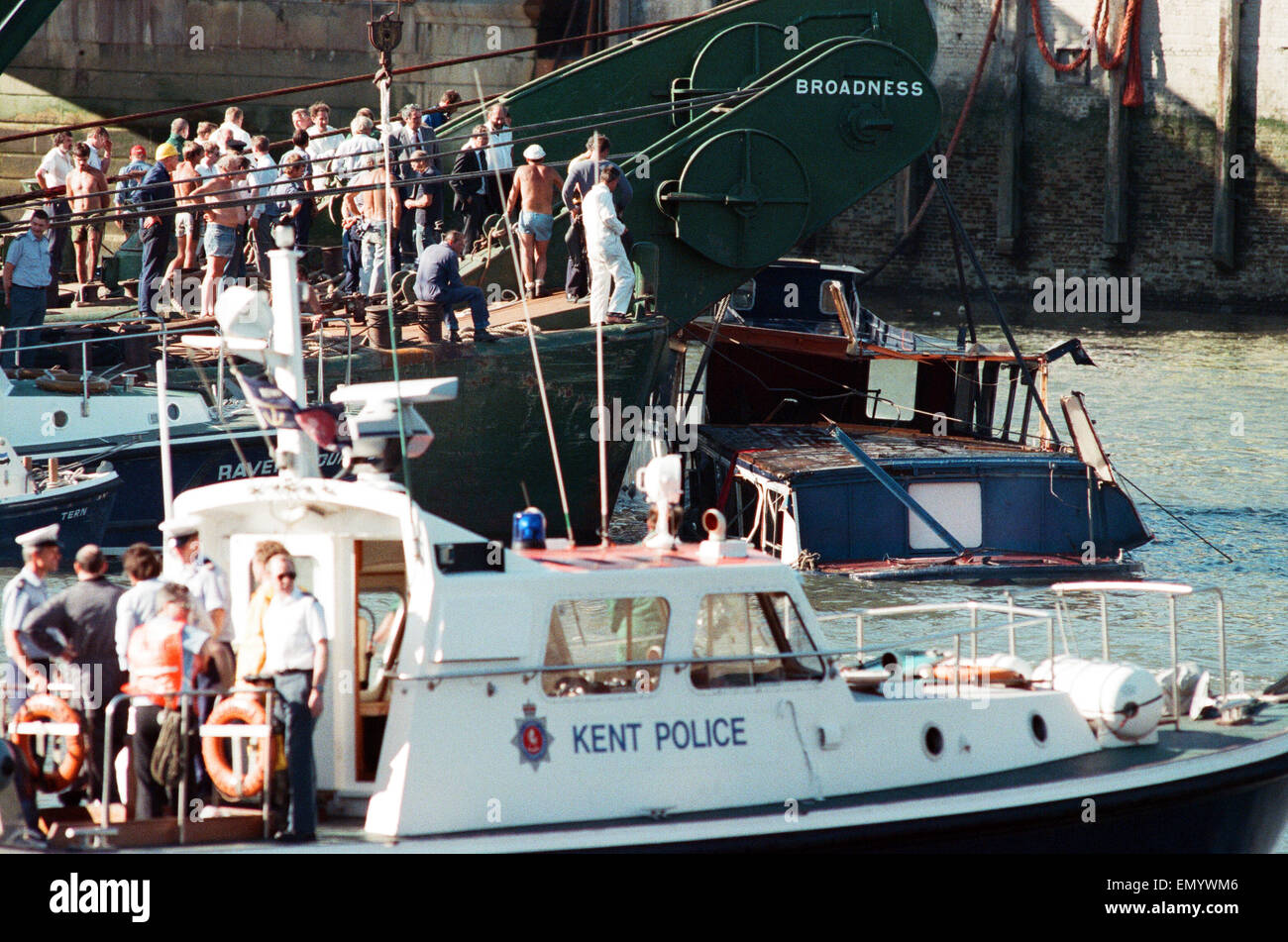 The pleasure boat Marchioness sank after being hit by the dredger ...