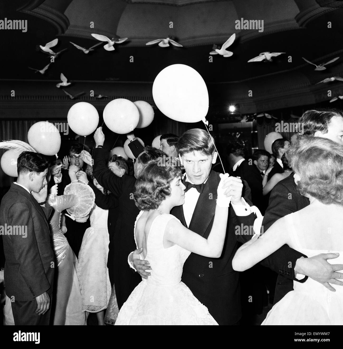 Ball gown london hi-res stock photography and images - Alamy