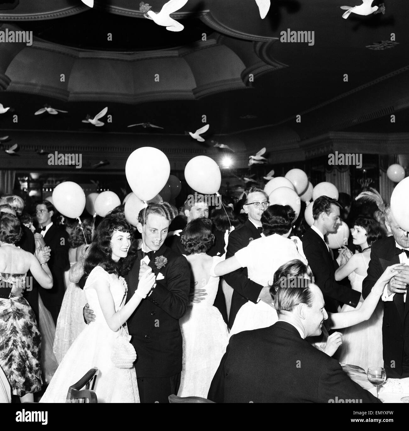 Daily Mirror Debutants Ball 1958 at the Dorchester Hotel in London, 7th ...