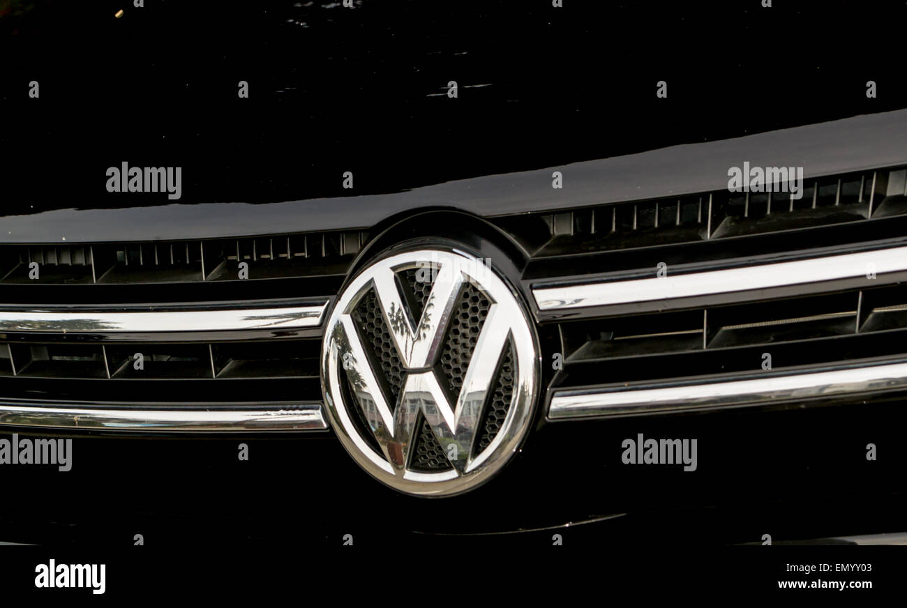 Adler logo modern hi-res stock photography and images - Alamy