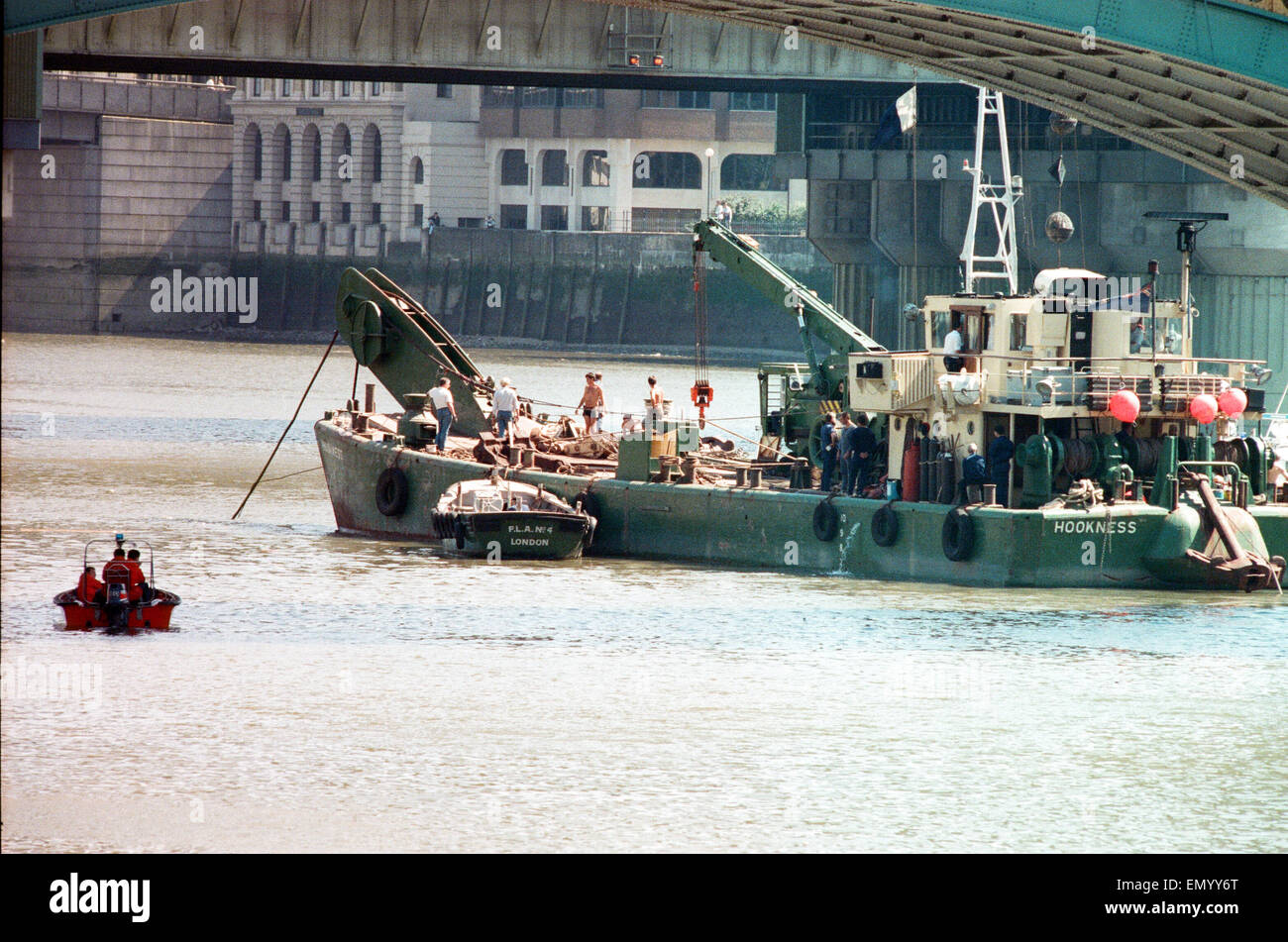 The pleasure boat Marchioness sank after being hit by the dredger ...