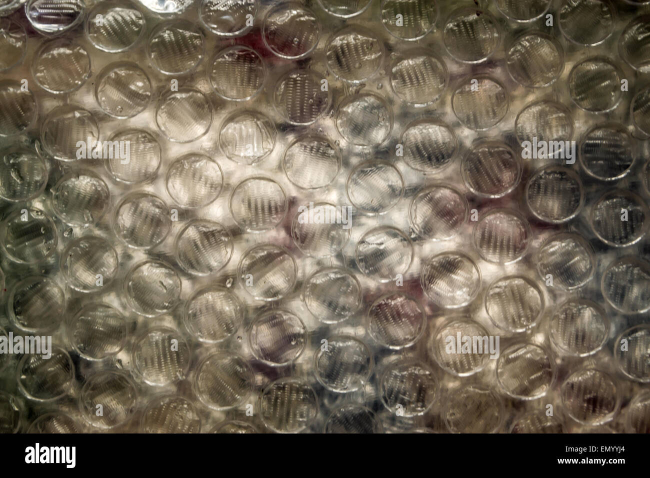 Plastic bubble wrap hi-res stock photography and images - Alamy