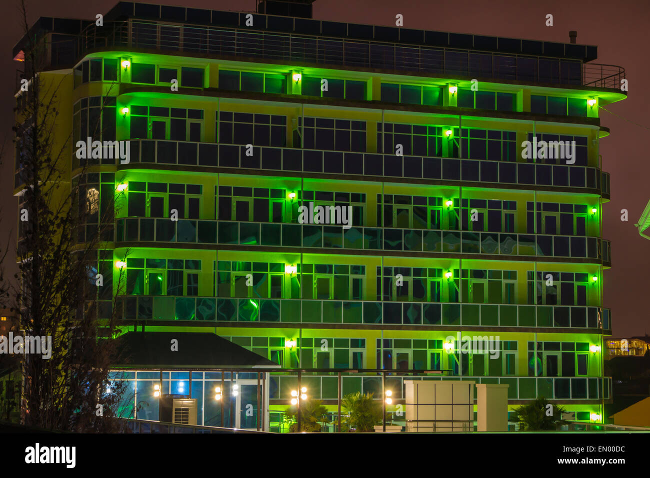 Apartment apartments architecture hi-res stock photography and images ...