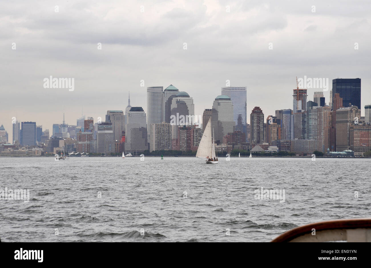 New york harbour boat hi-res stock photography and images - Alamy