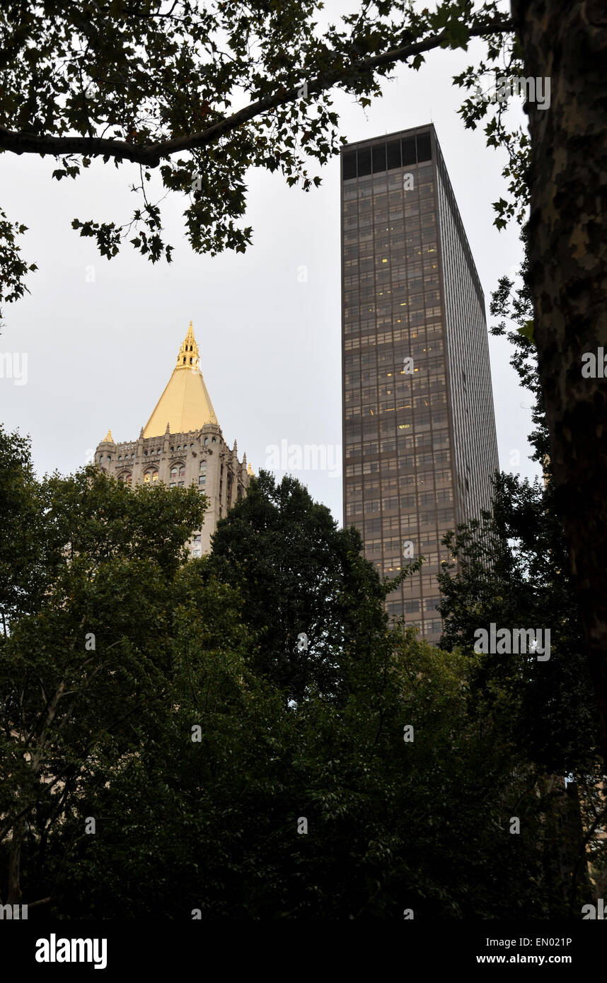 Old and oldest. Gothic and International Style skyscrapers in New York ...