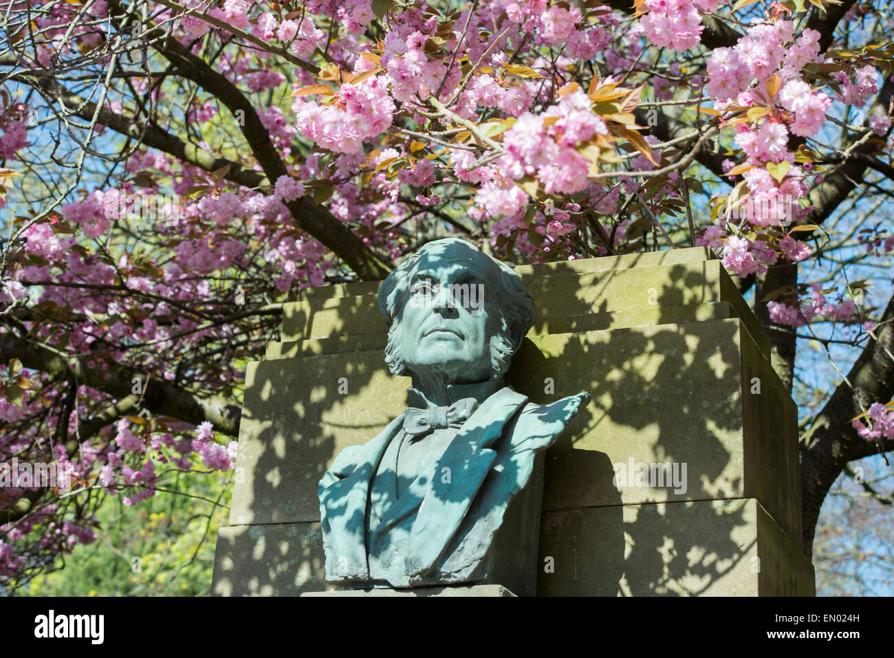 Samuel Morley statue in Spring at the Arboretum Park in Nottingham City ...