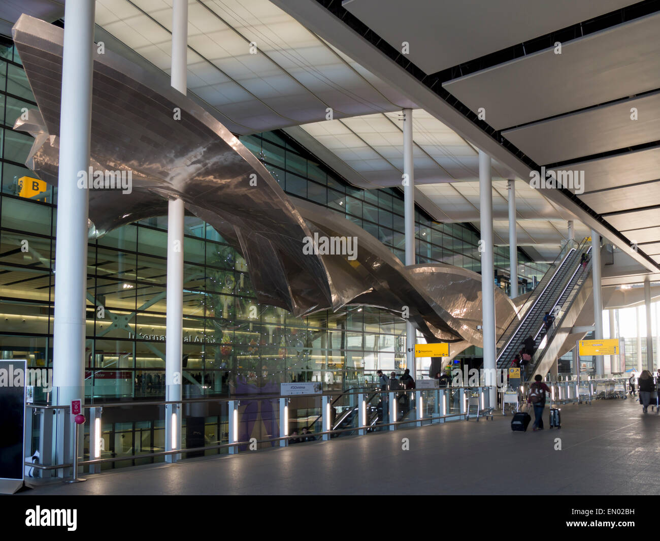UK, England, Heathrow airport Terminal 2 slipstream Stock Photo - Alamy