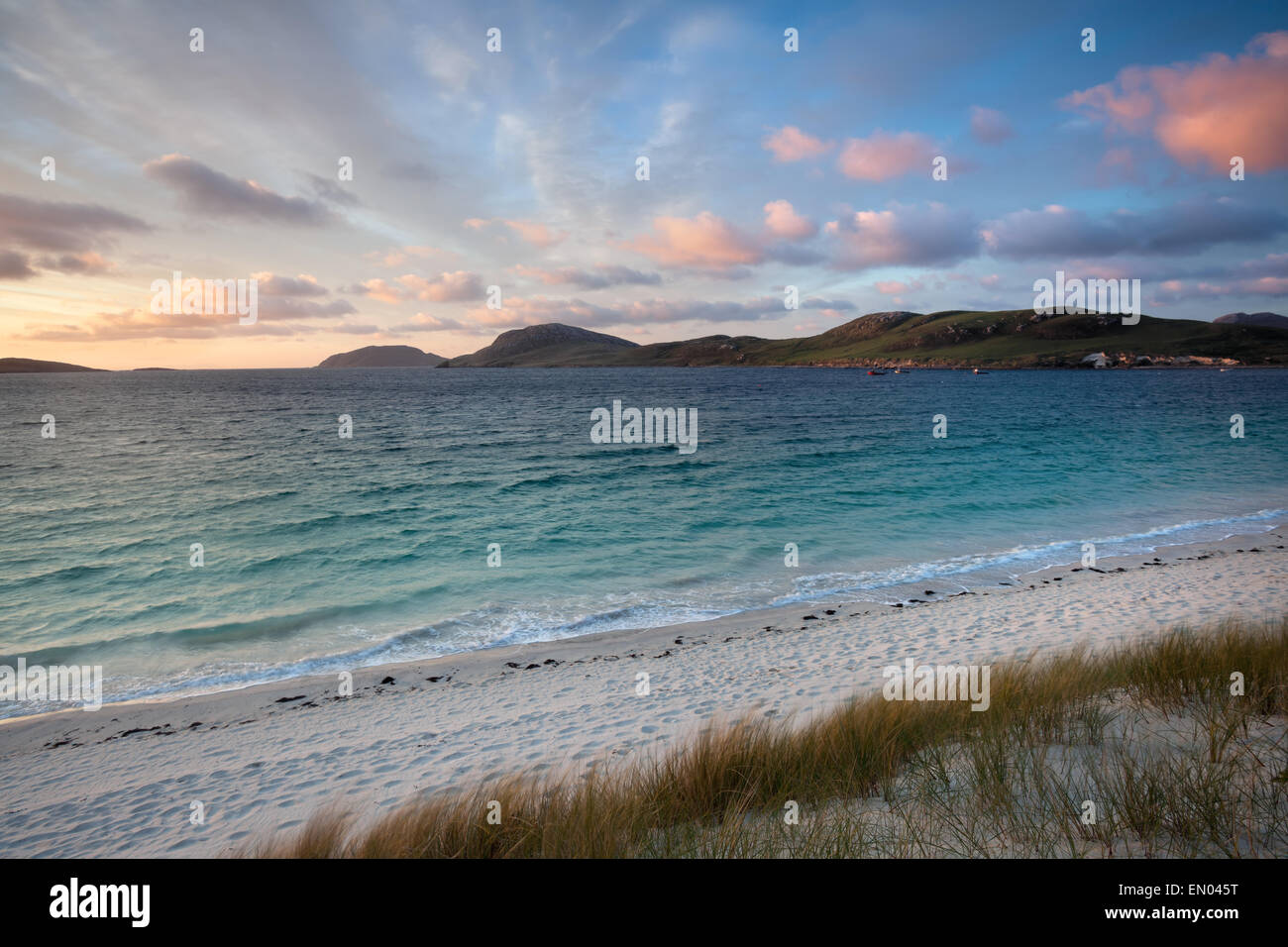 Western isles sea beach hi-res stock photography and images - Alamy
