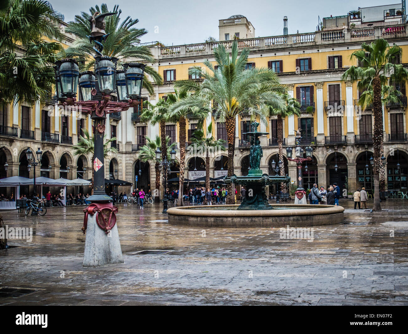 Placa Reial, Barcelona, Spain Stock Photo - Alamy