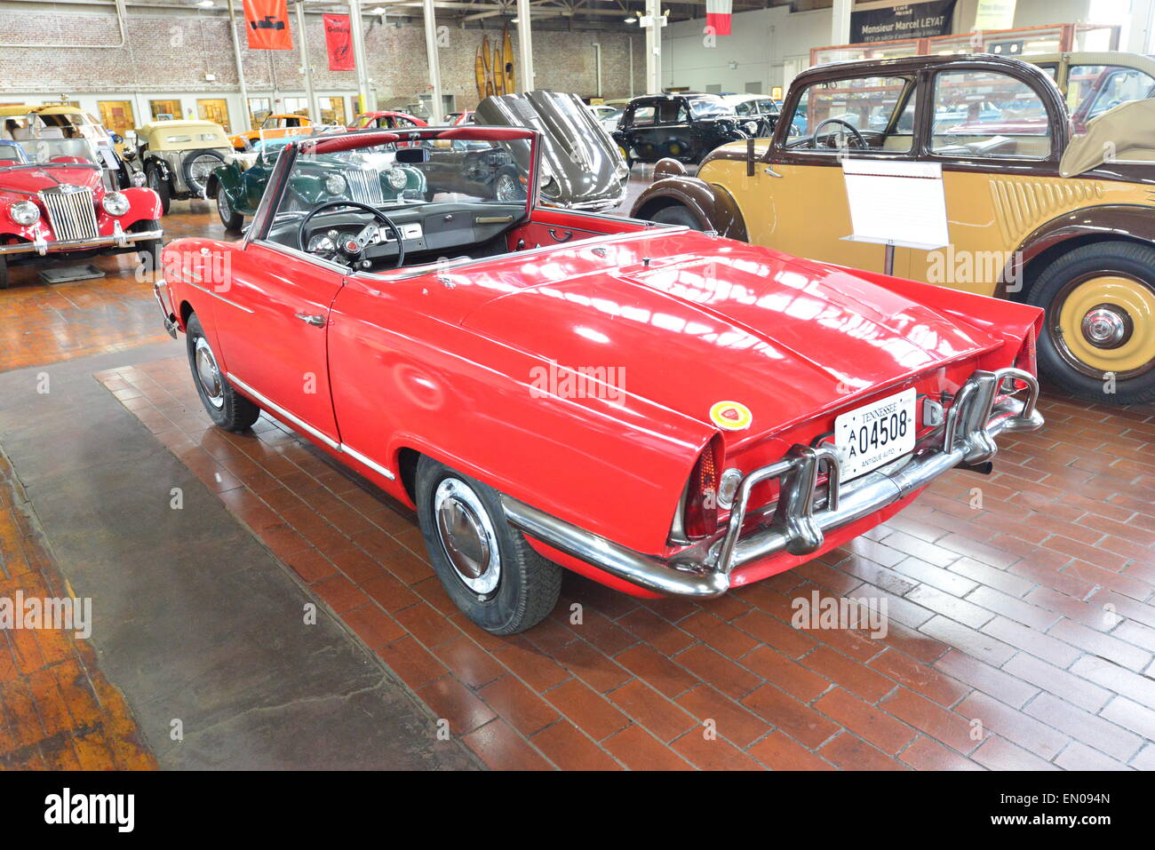 A red classic car Stock Photo - Alamy