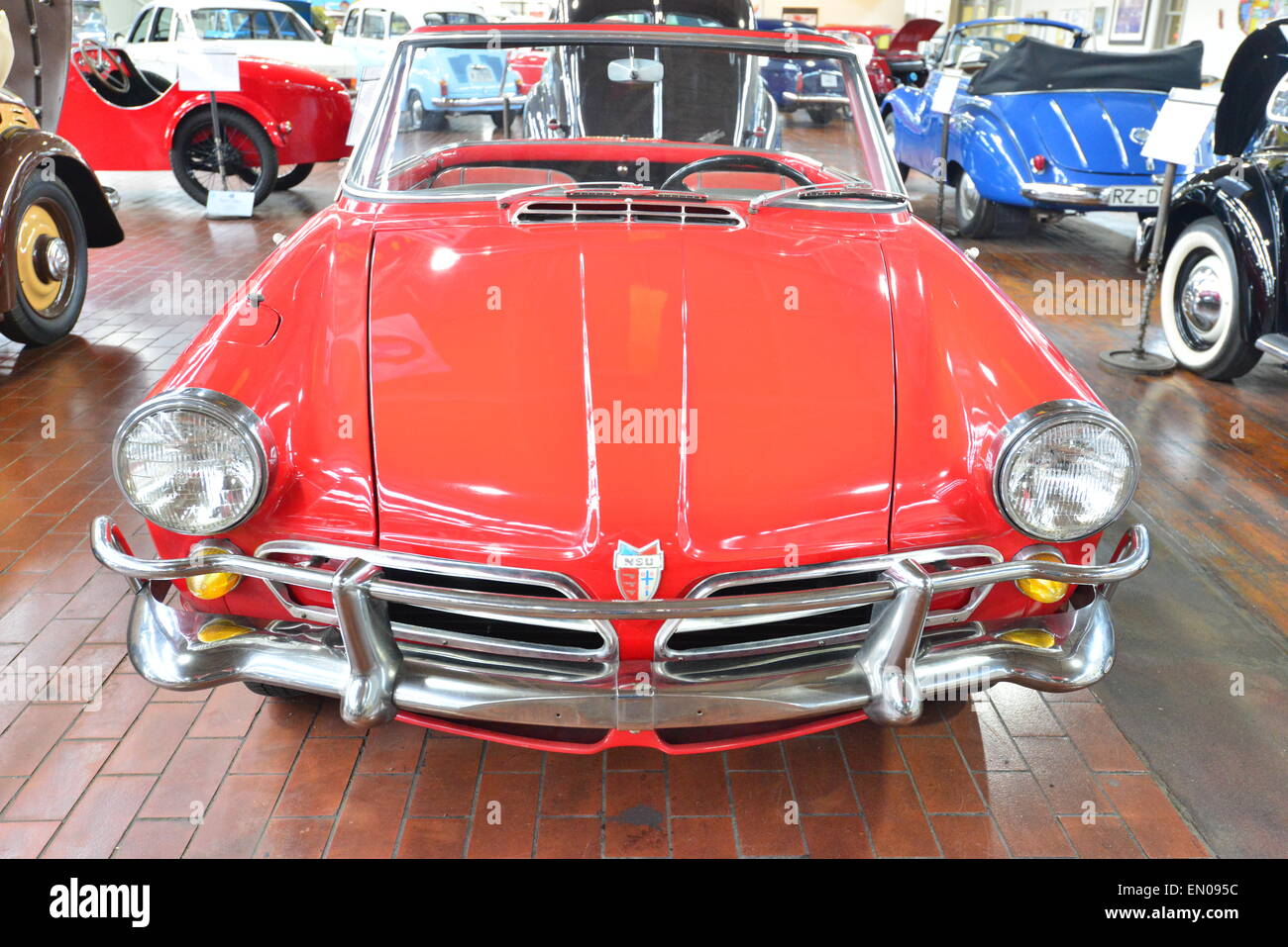 A red classic car Stock Photo - Alamy