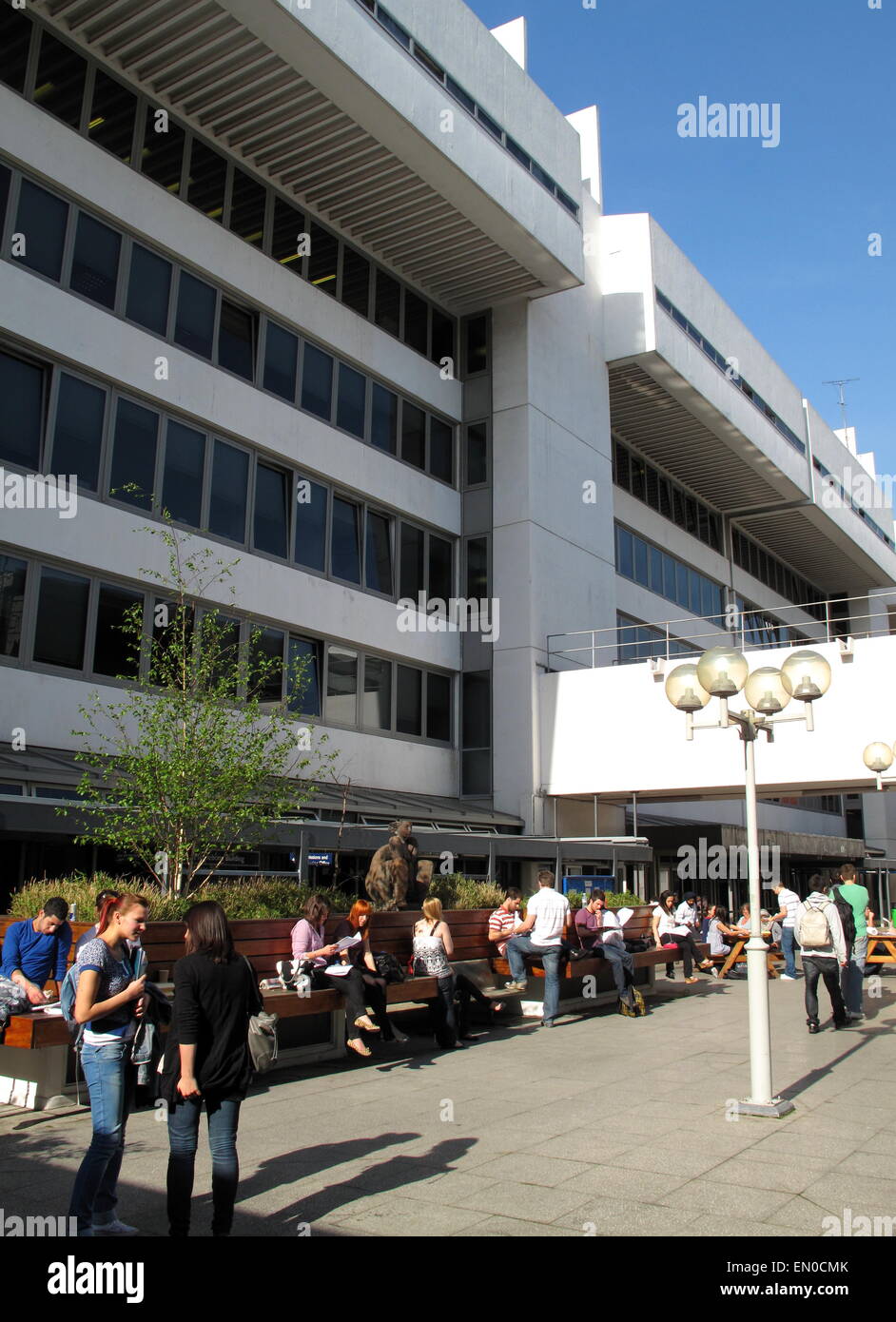 University life with students Stock Photo - Alamy