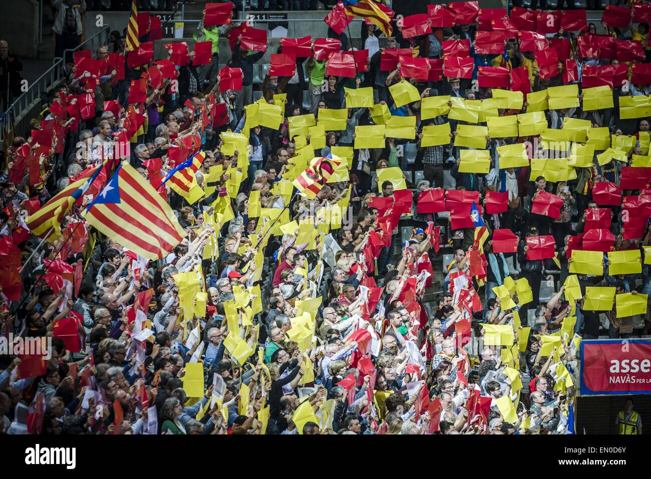 Barcelona, Catalonia, Spain. 24th Apr, 2015. A giant mosaic is build in ...