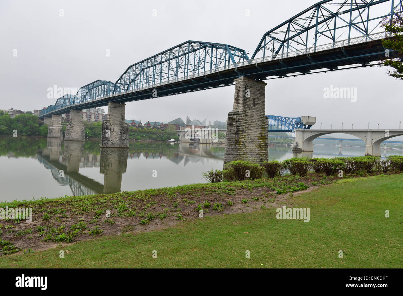 Walnut bridge hi-res stock photography and images - Alamy