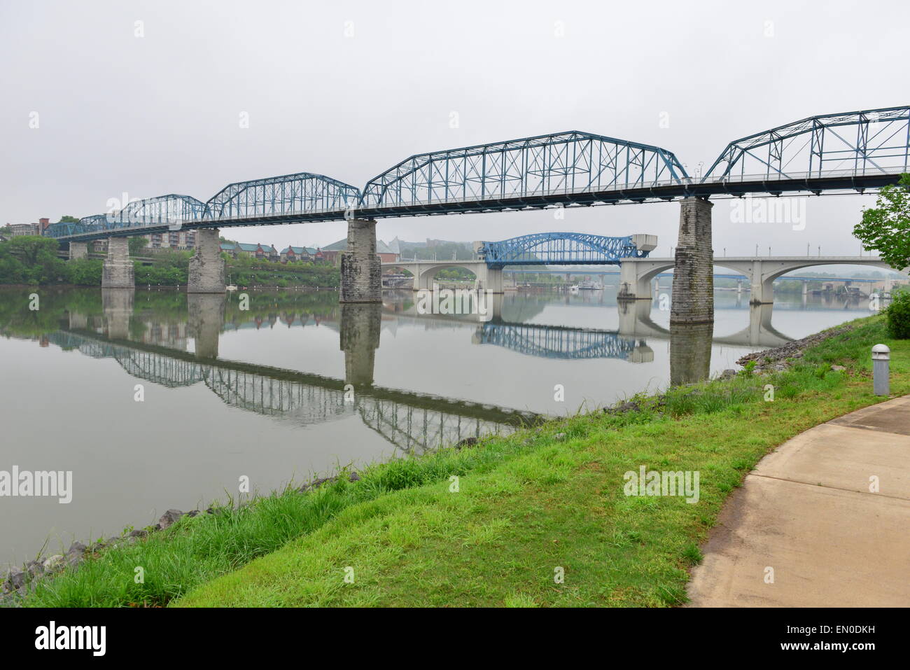 Chattanooga bridges hi-res stock photography and images - Alamy