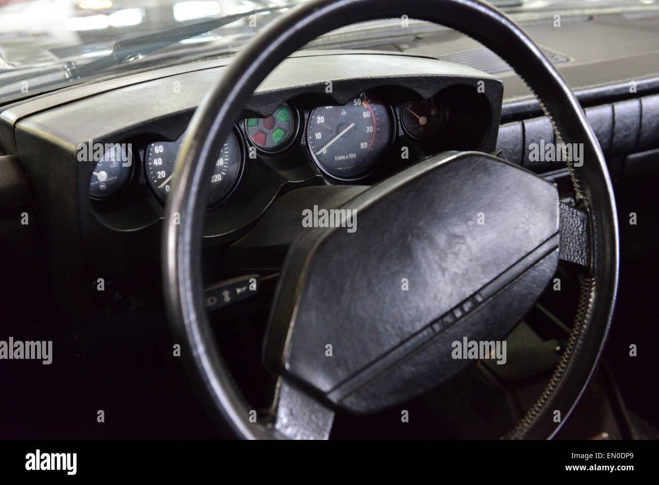 The dash board of a classic car Stock Photo - Alamy